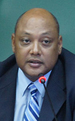 No country with 300 or 400 people can tell us what to do - Trotman ...