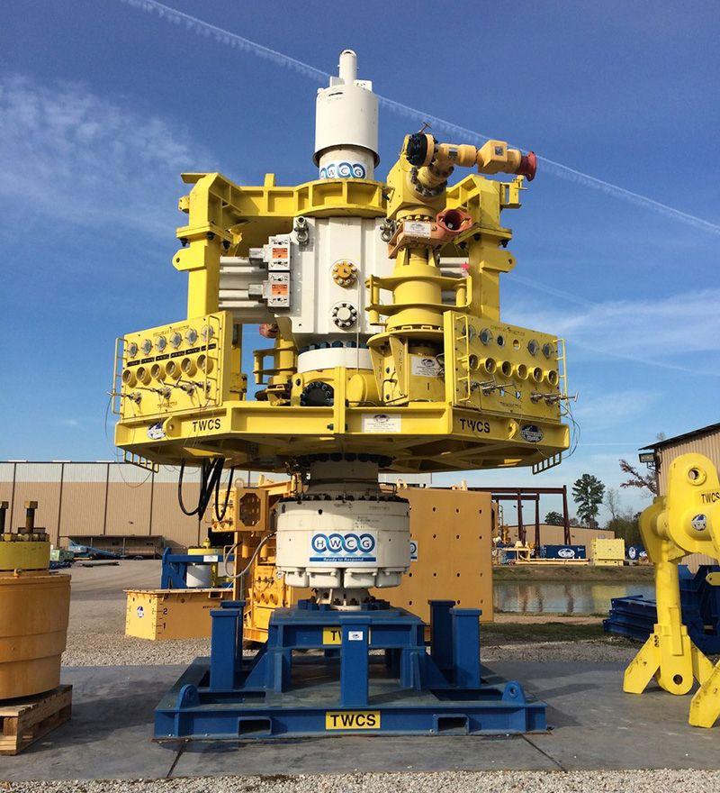 Capping stack to plug leaking oil well can take up to nine days to ...